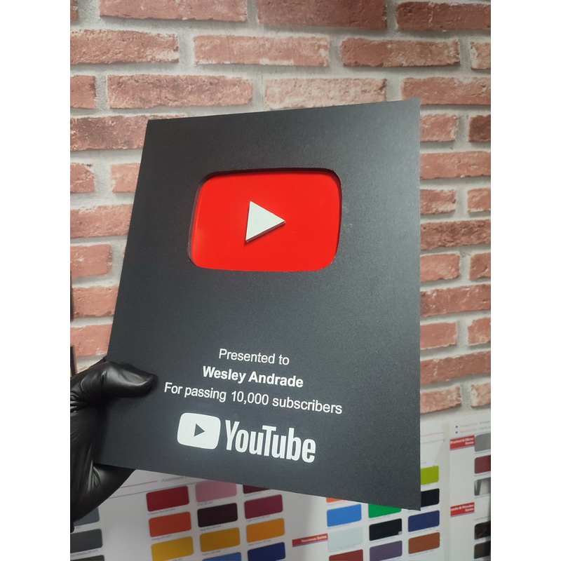 Placa YouTube 1000 inscritos | Shopee Brasil