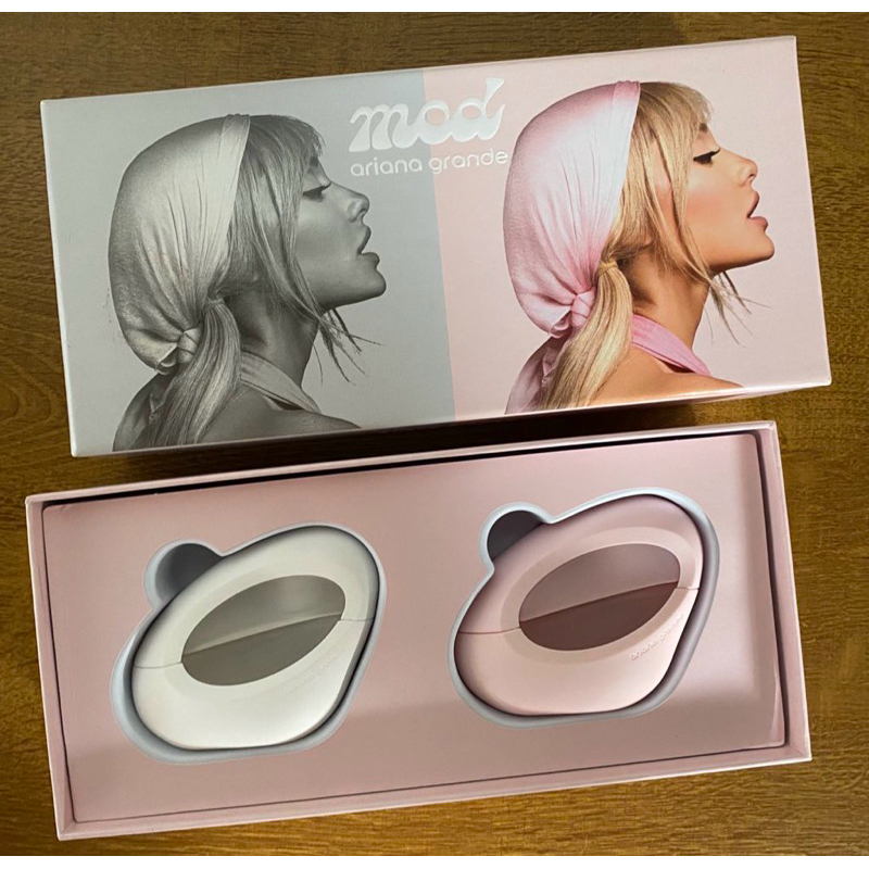 ariana grande: perfume mod vanilla e mod blush | Shopee Brasil