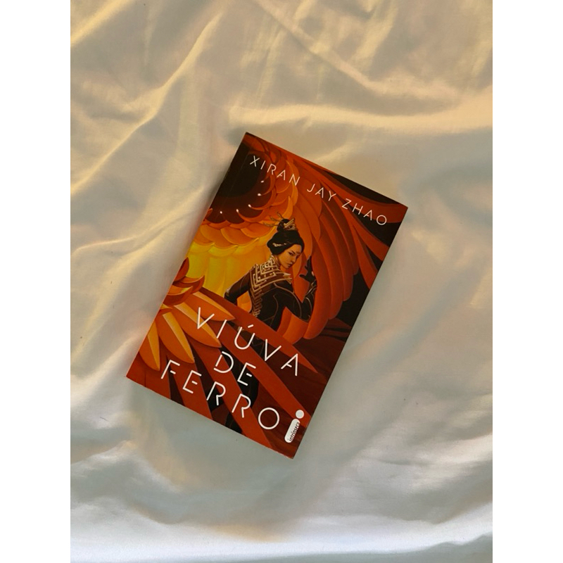 Livro Viúva de Ferro - Xiran Jay Zhao | Shopee Brasil