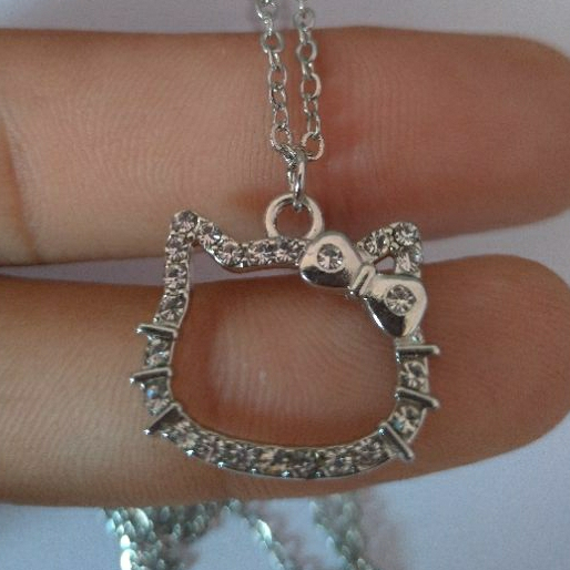Colar Hello Kitty Minimalista elegante feminino | Shopee Brasil