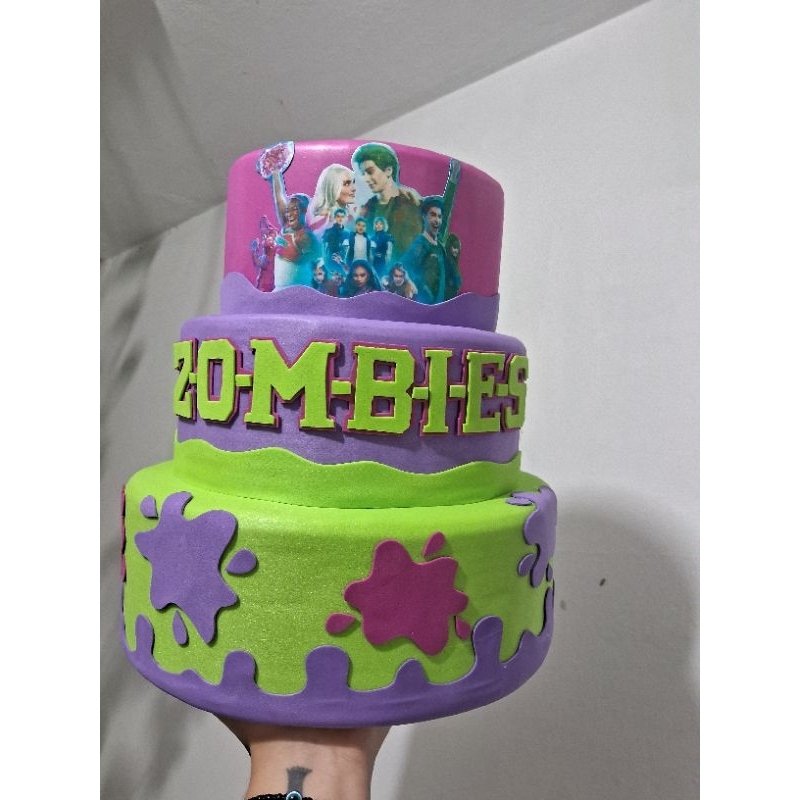 Bolo fake zombies da Disney | Shopee Brasil