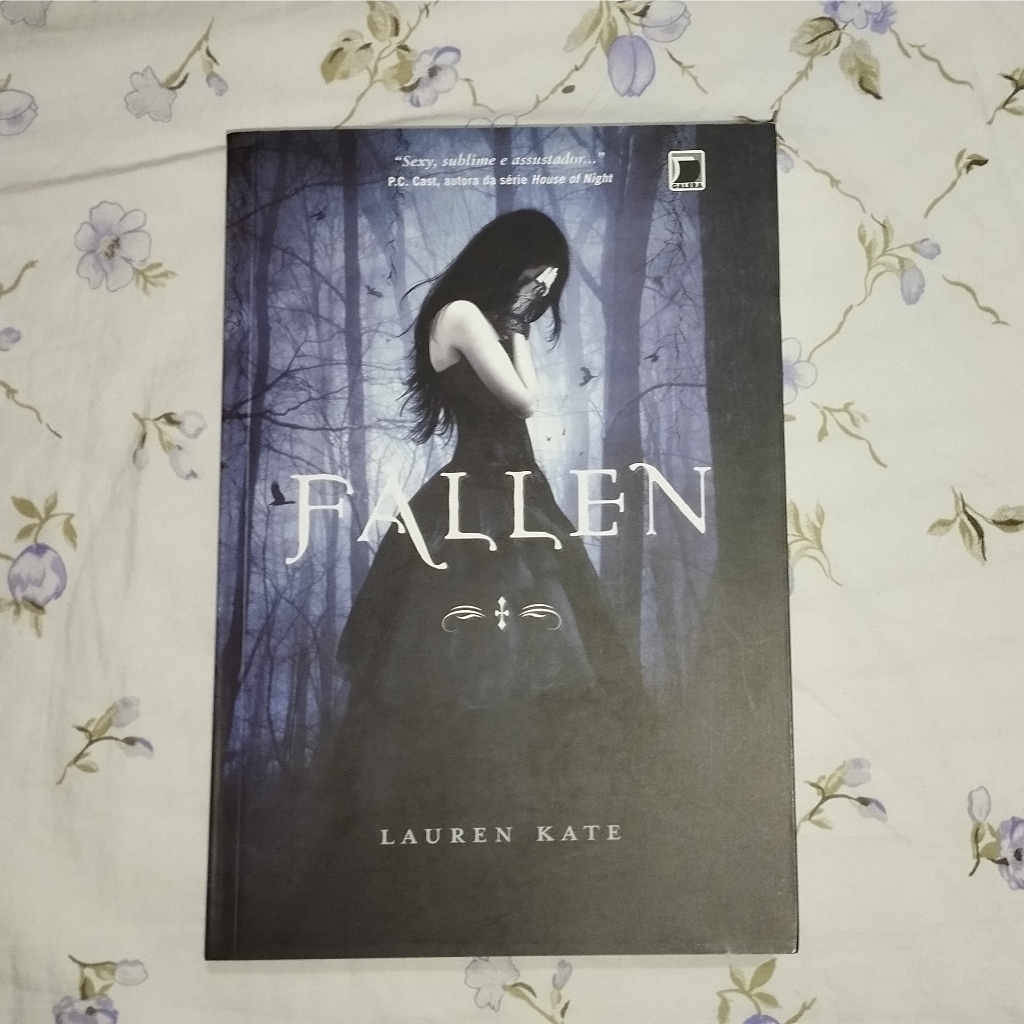 Livro Fallen - Lauren Kate (editora galera record - romance - ficção ...