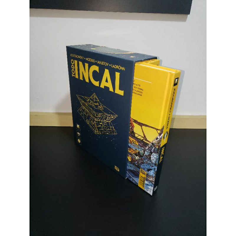 Incal Coleção completa com box. - Faz a Boa!