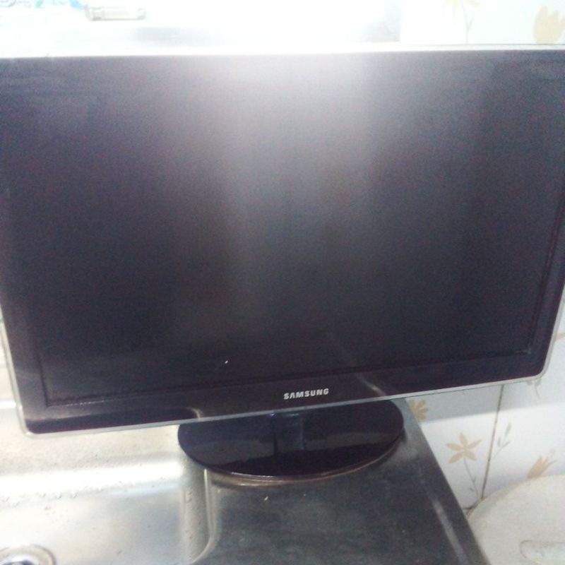 tv monitor Samsung 24 polegadas lcd 50000:1 pra retirada peças | Shopee ...