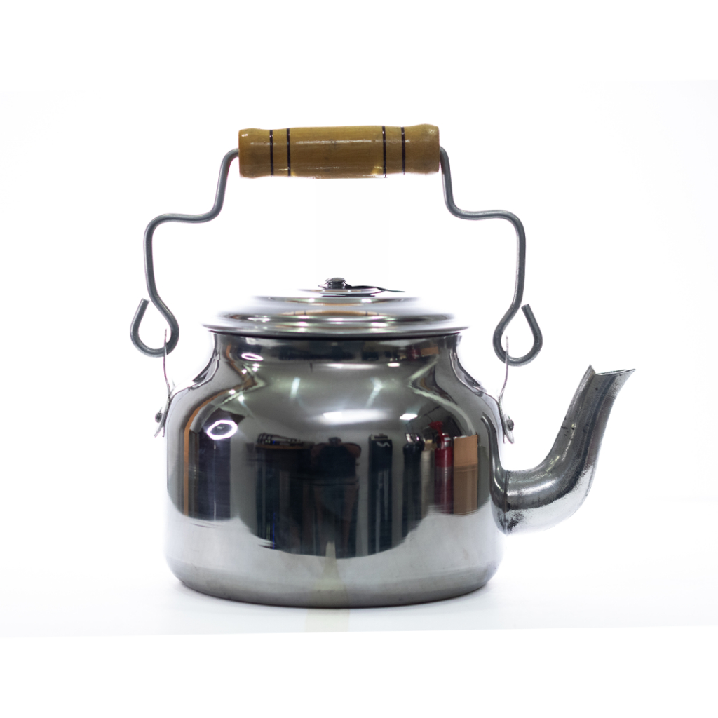 Chaleira Inox Polida 1.3L com Apito - Elegante e Prática | Shopee Brasil