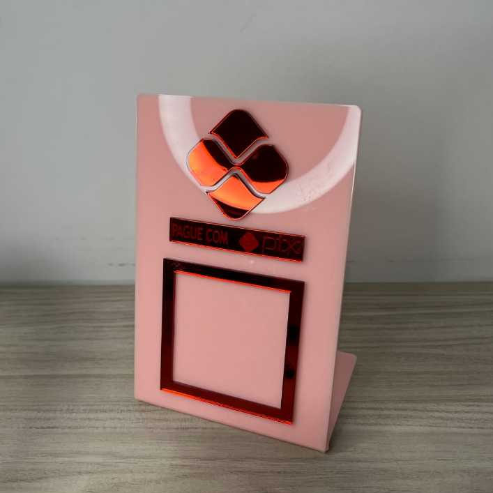Placa para QR Code PIX com Base em Acrílico Rosa e Detalhe Vermelho | Shopee Brasil