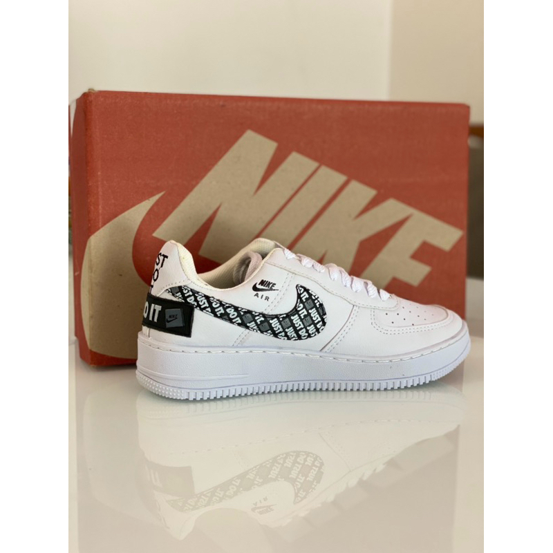 Nike TM Branco/Preto | Shopee Brasil