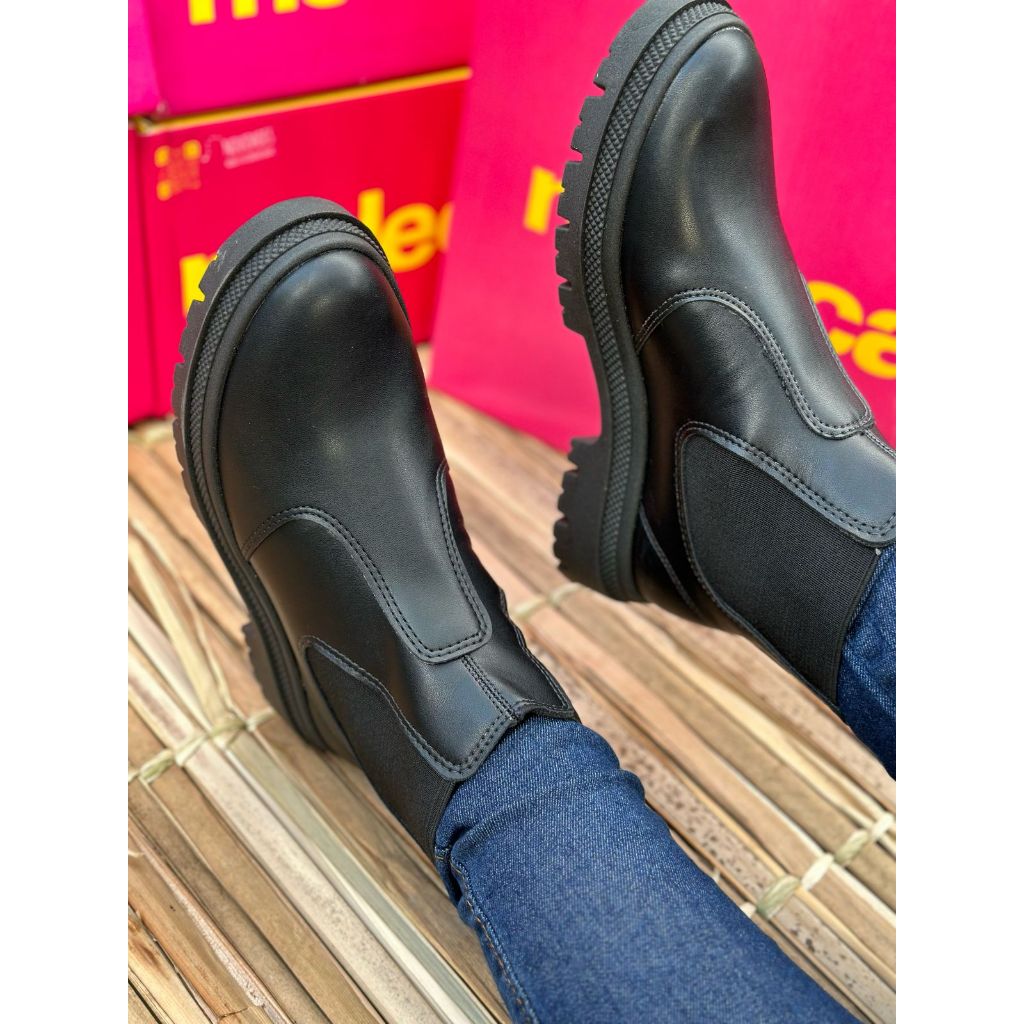 Bota Feminina Tratora Produto Original á Pronta Entrega | Shopee Brasil