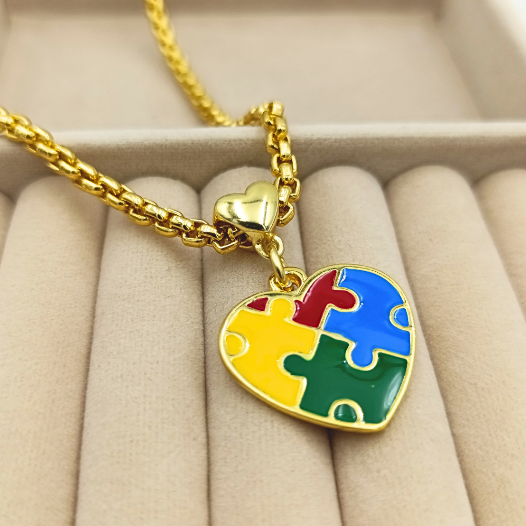 Colar Folheado a Ouro Adulto TEA com Coração Menino e Menina Símbolo do ...
