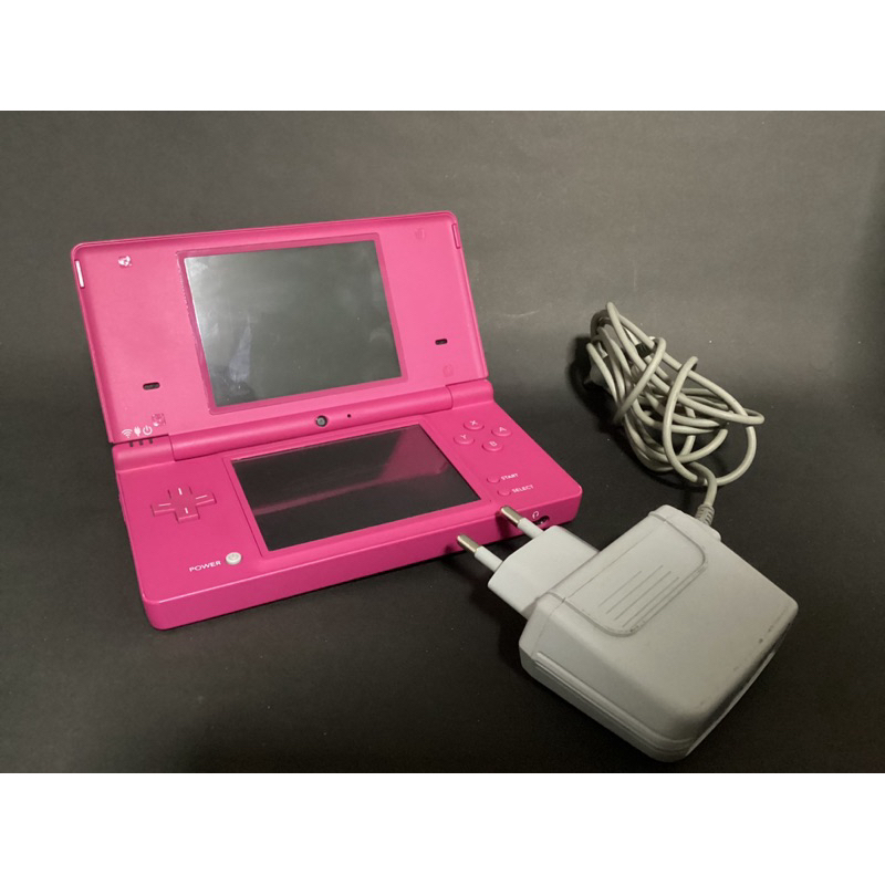 Nintendo DSI Rosa seminovo | Shopee Brasil