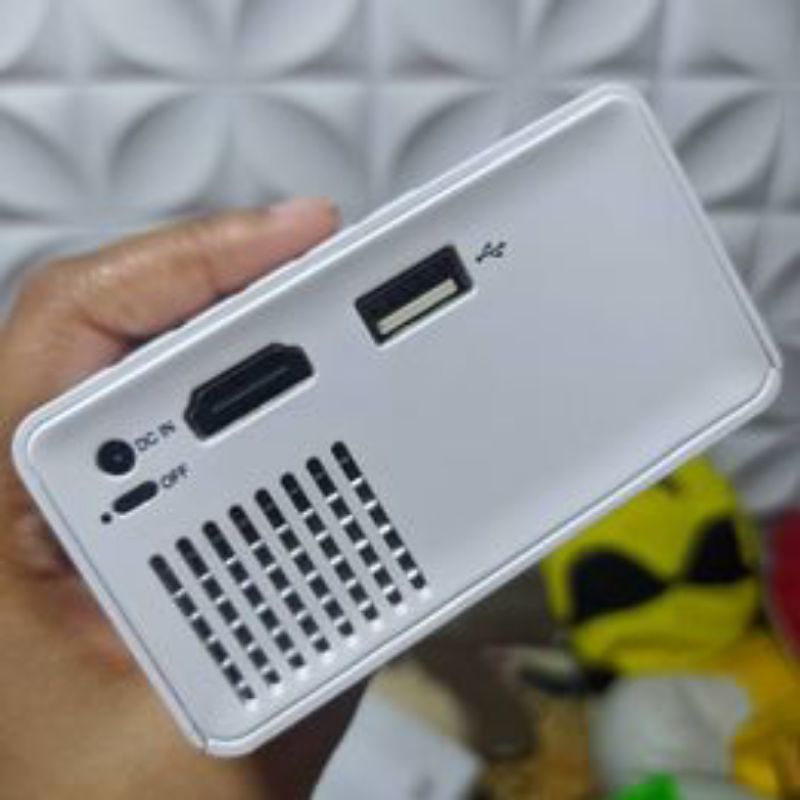 Mini Projetor Led Yg-300 Portátil Full Hd 600 Lumens Usb Hdm | Shopee Brasil