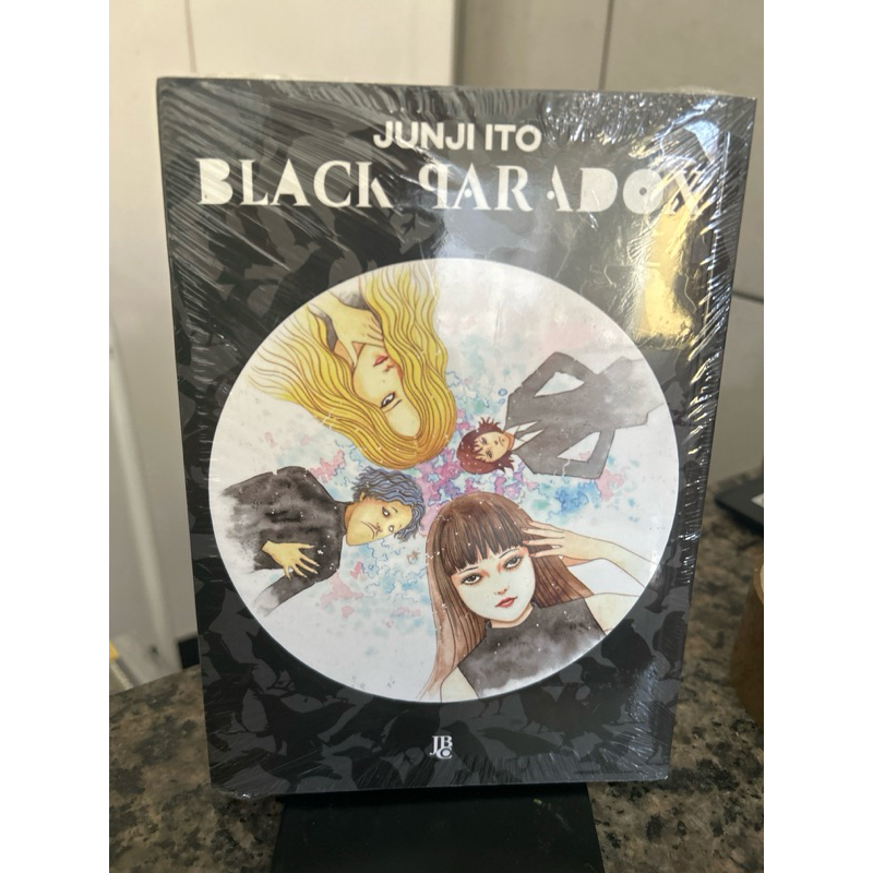 Black Paradox Junji Ito novo/lacrado | Shopee Brasil