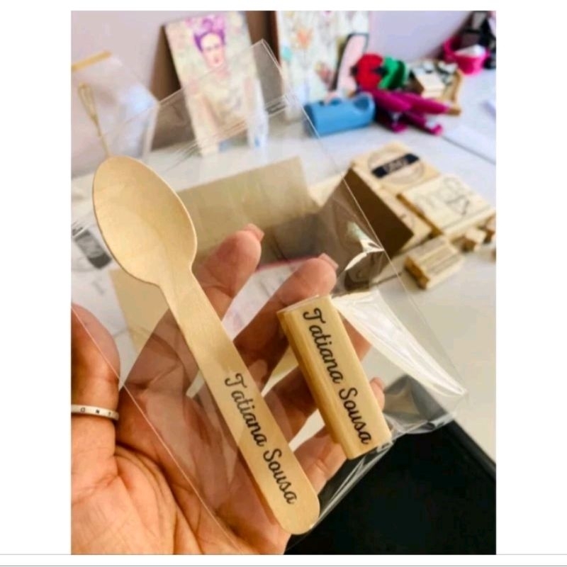 Carimbo personalizado para colher de madeira ou palito de picolé 4cm ...
