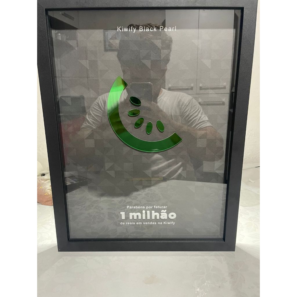 Placa Kiwify Black Pearl | Shopee Brasil