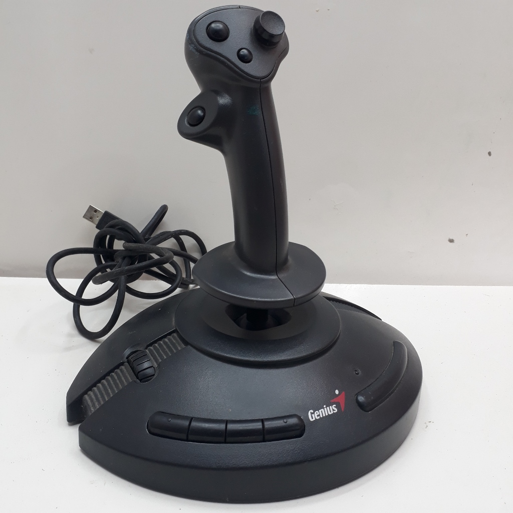 Joystick Genius PC USB F-23 ( usado) | Shopee Brasil