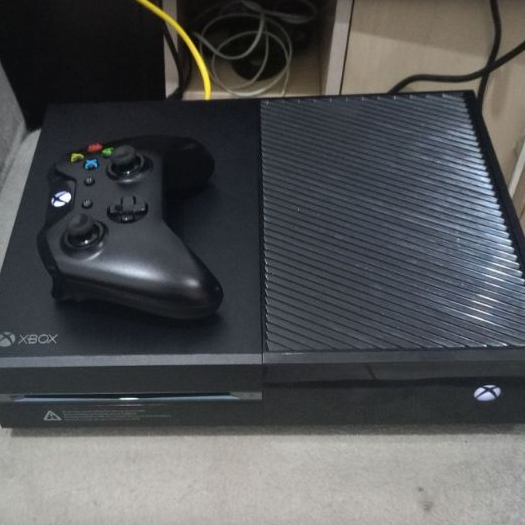 Xbox One Fat + 1 controle +100 jogos digitais + GTA V | Shopee Brasil