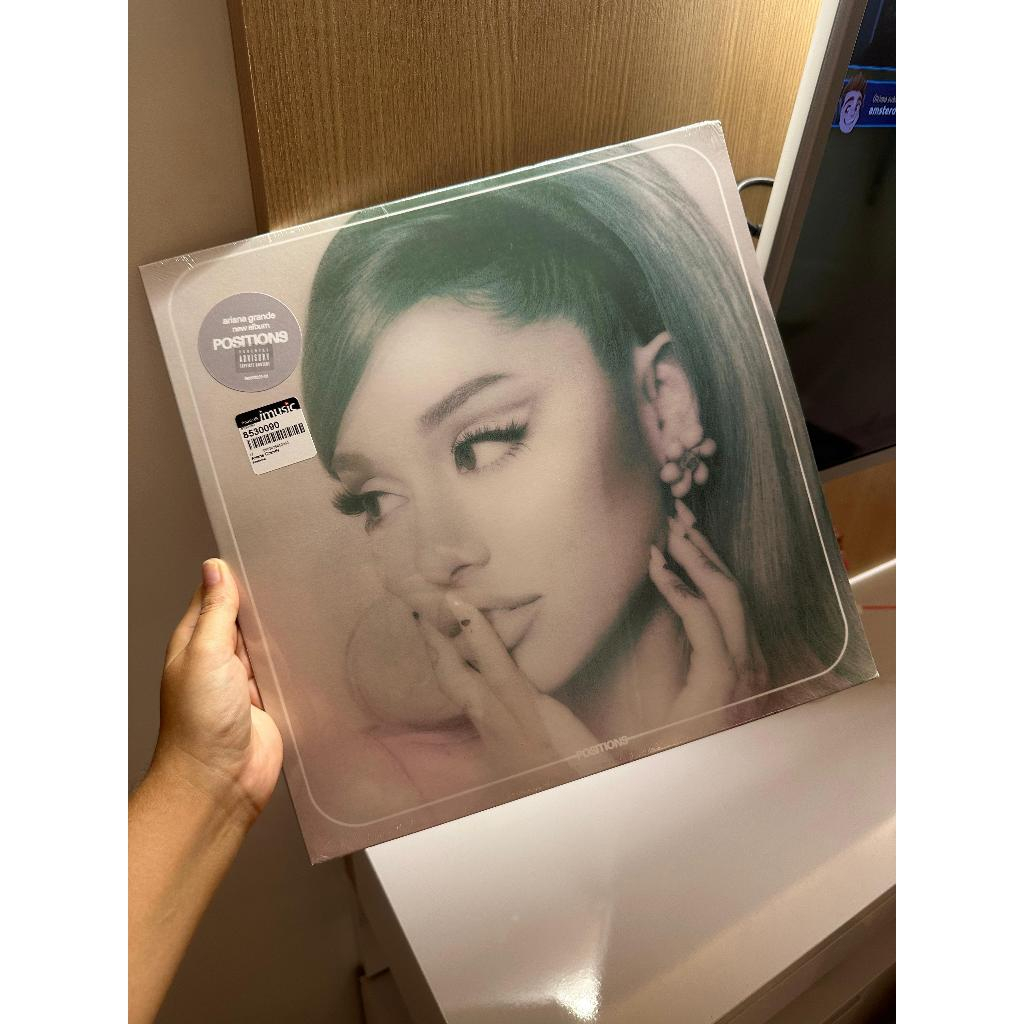 LP ARIANA GRANDE POSITIONS LACRADO [COKE BOTTLE CLEAR VINYL] | Shopee Brasil