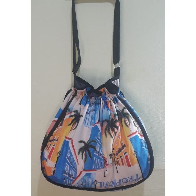 Bolsa Saco FARM - Estampa original | Shopee Brasil