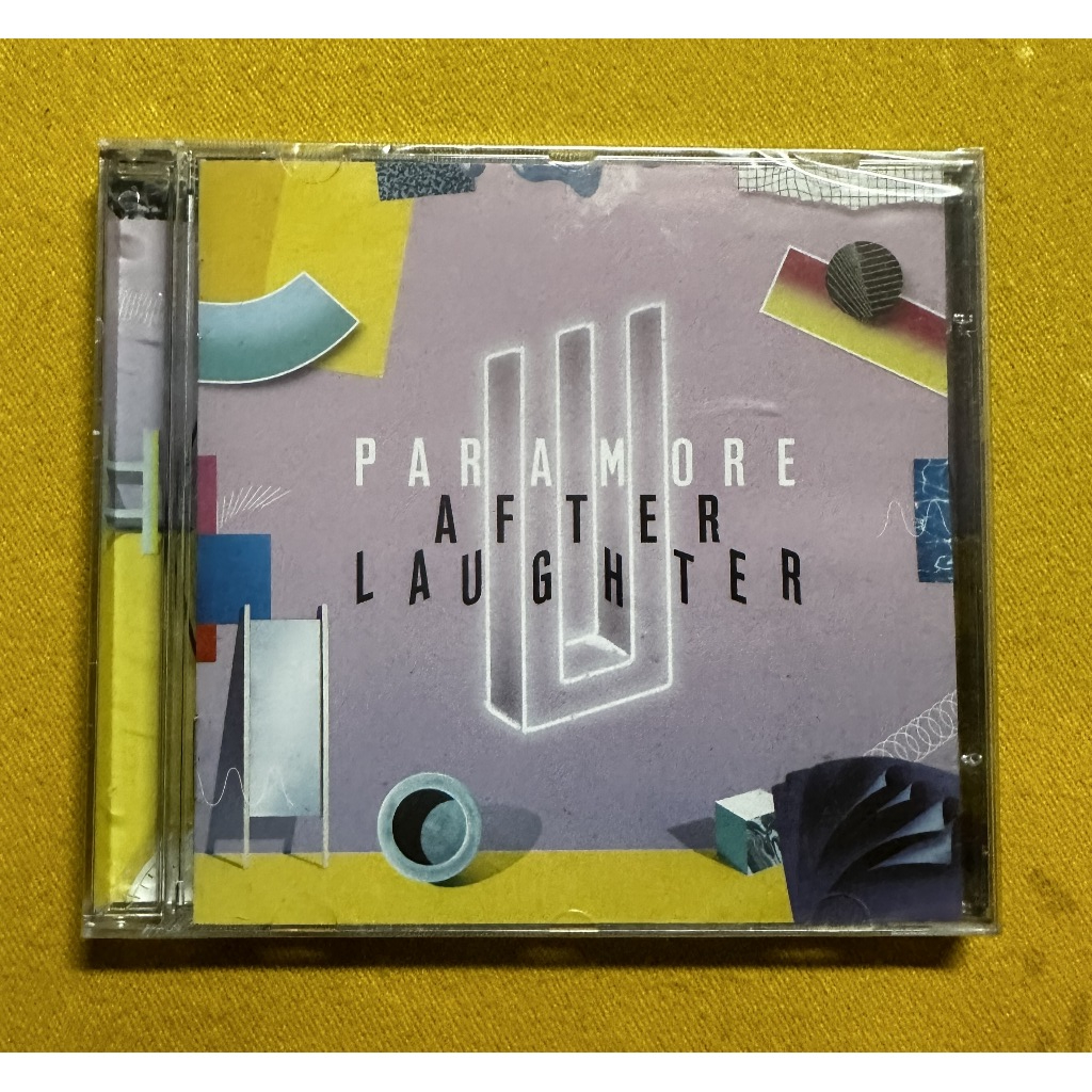 Cd - Paramore - After Laughter (Lacrado) | Shopee Brasil