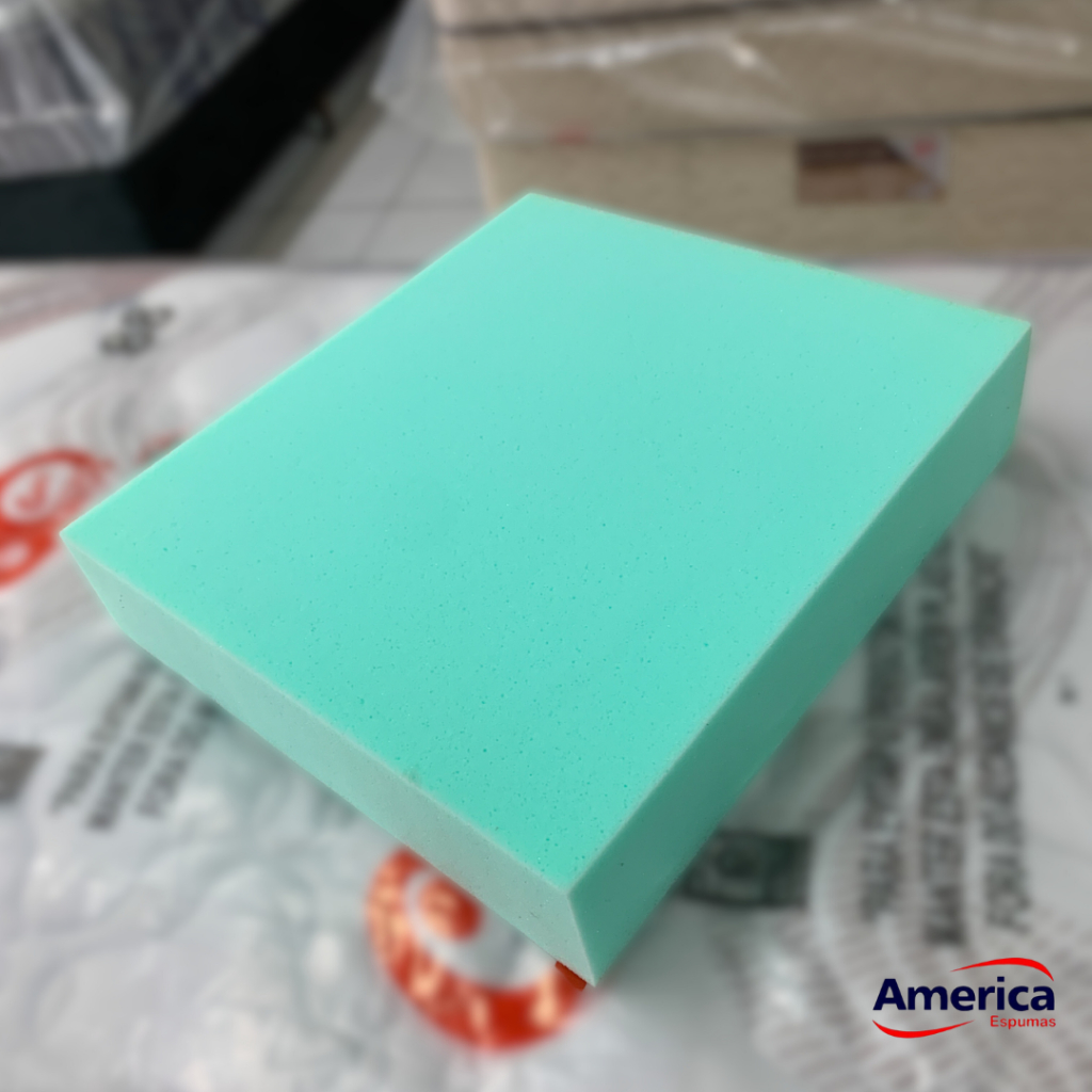 Espuma sob medida - D33 - 60x50x10cm | Shopee Brasil