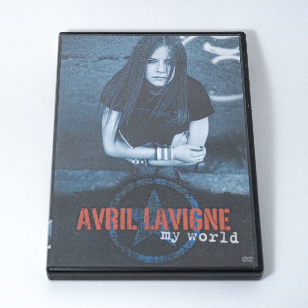 Avril Lavigne – My World CD + DVD - Versão brasileira 2003 (Brechó - Bazar - Desapego - Sebo ...