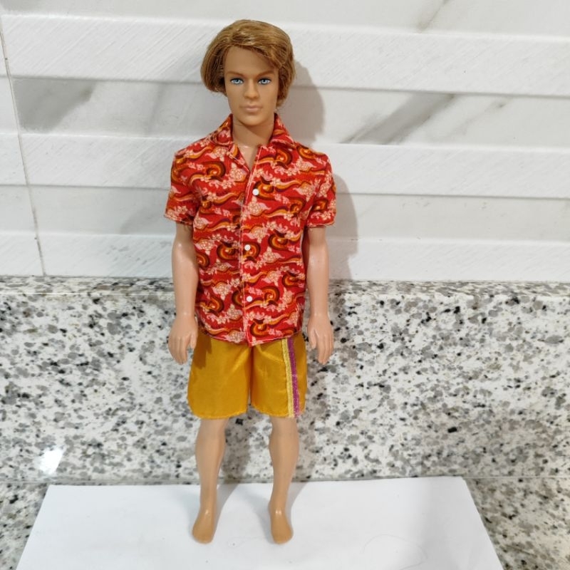 Boneco Ken Praia Antigo | Shopee Brasil