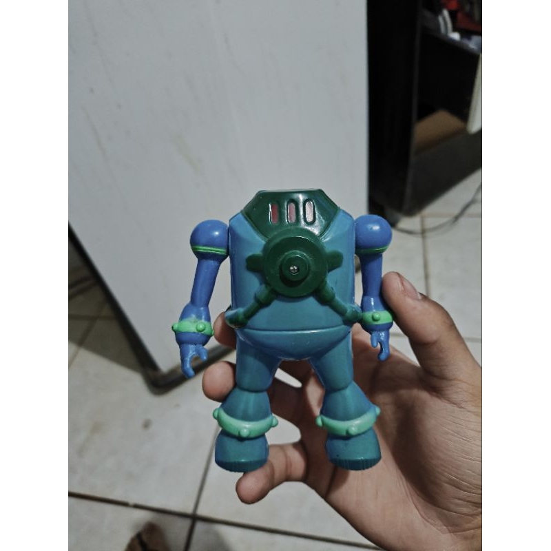 boneco nrg Ben 10 bootleg | Shopee Brasil
