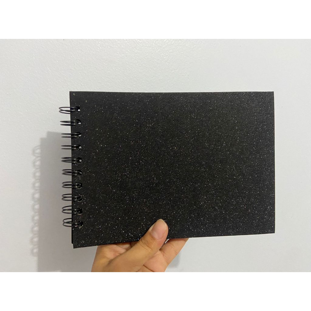 Caderno Scrapbook A5 Capa Preto Glitter - Folhas pretas 180g ...