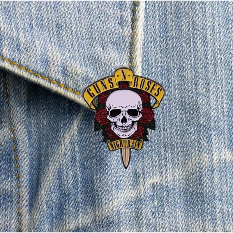 Pin Nightrain Guns n Roses | Shopee Brasil