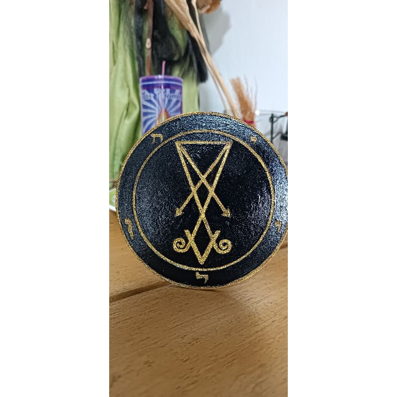 Sigilo de Lúcifer preto e dourado | Shopee Brasil