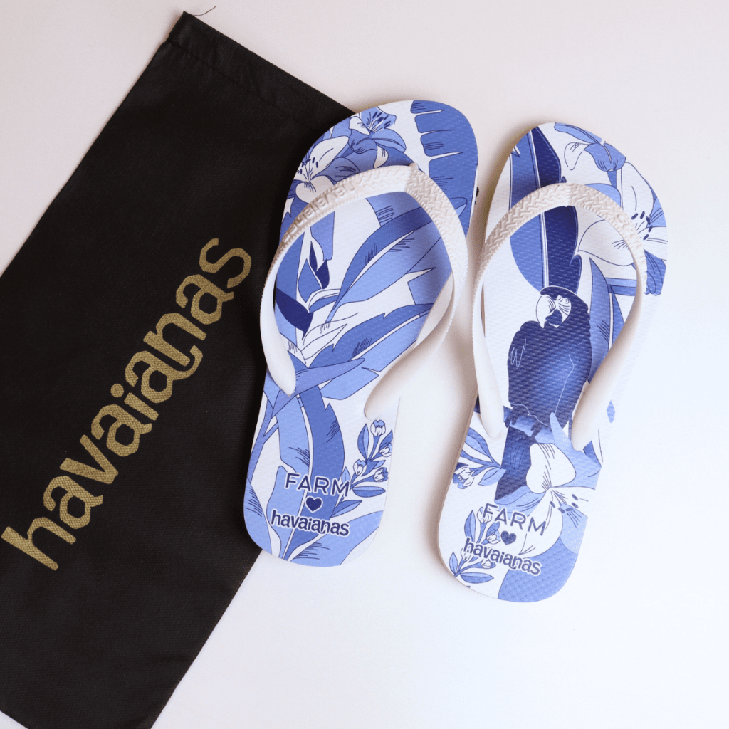 Chinelo Feminino Estampado Farm Arara Sandalia Feminina Farm | Shopee ...