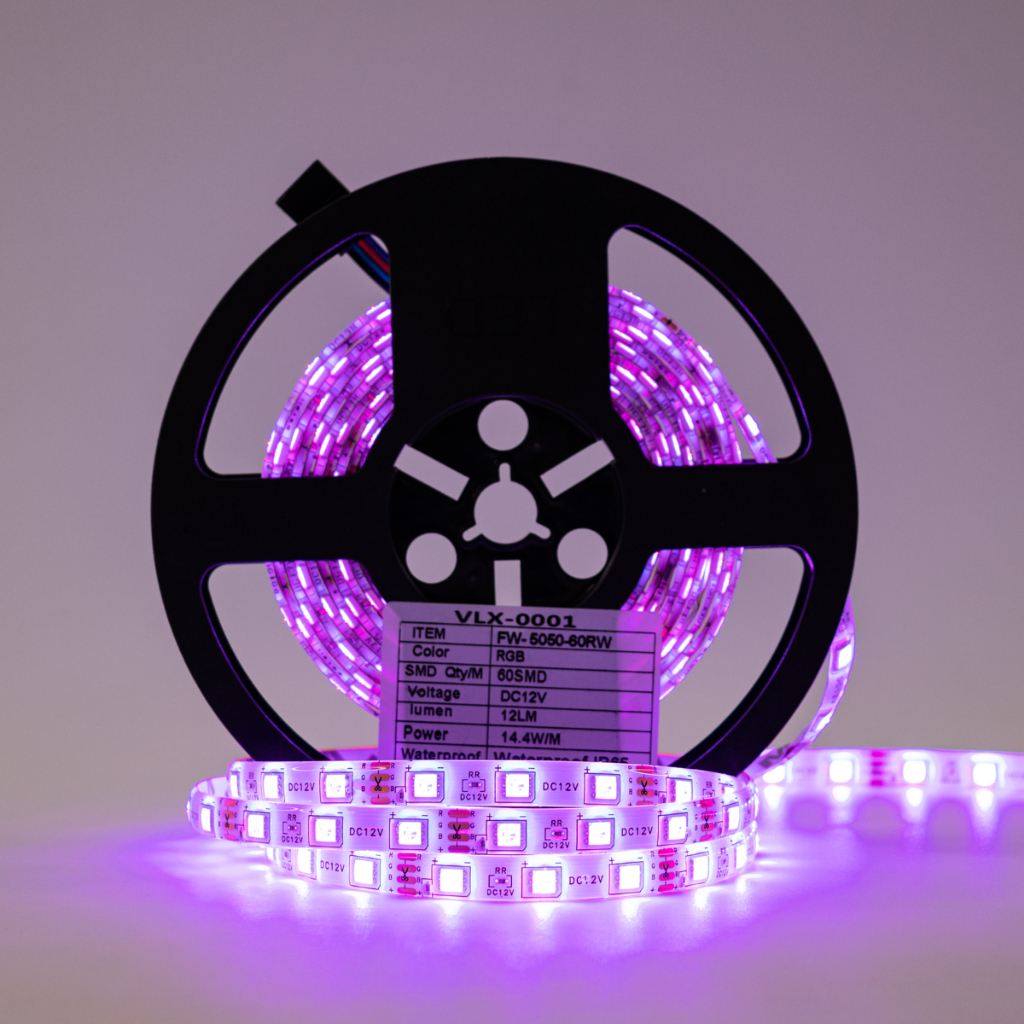 Fita de led RGB 2811 IP65 12V 30/60 leds | Shopee Brasil