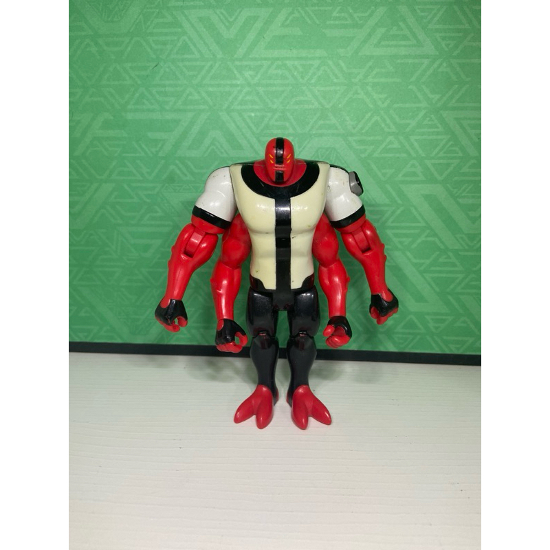 boneco Ben 10 quatro braços | Shopee Brasil