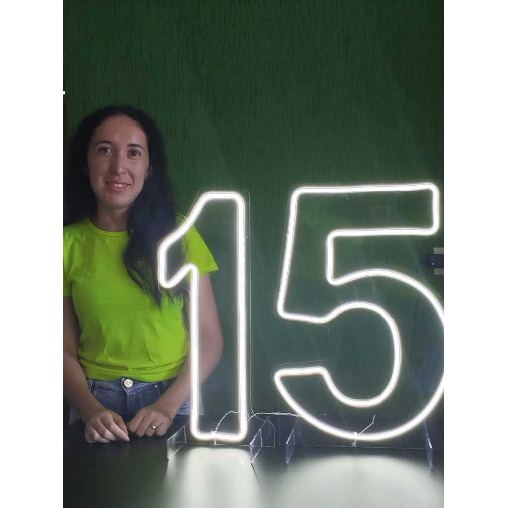 Numero 15 led Neon Festa 50cm de alt - 15 anos com fundo Transparente | Shopee Brasil