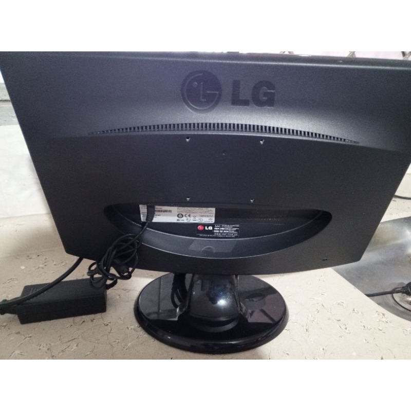 Monitor 19 polegadas modelo w1943C-pf acompanha fonte e cabo vga ...