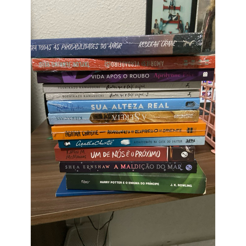 sebo//famosinhos do tiktok | Shopee Brasil