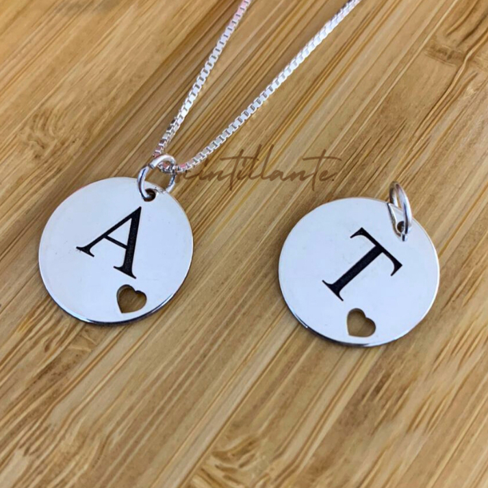 Colar Medalha Inicial - Prata 925 | Shopee Brasil