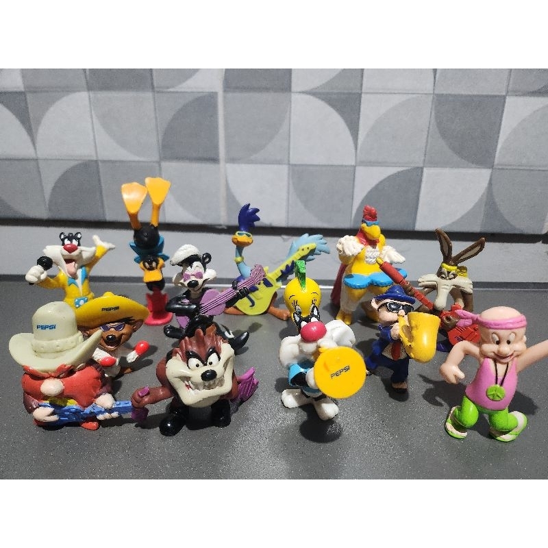 Coleção bonecos Looney Tunes Pepsi Rock Warner Bros | Shopee Brasil