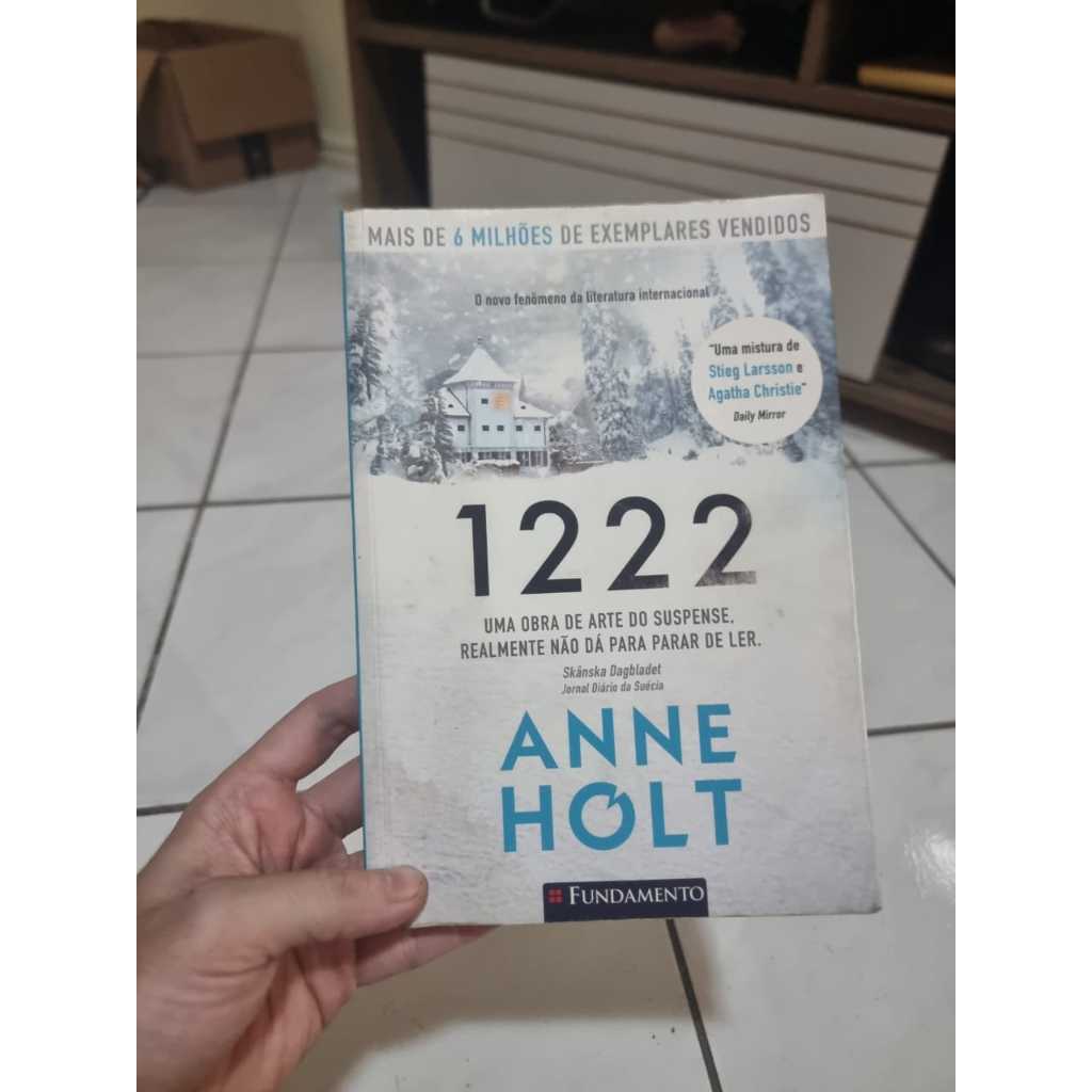 Anne Holt 1222 | Shopee Brasil