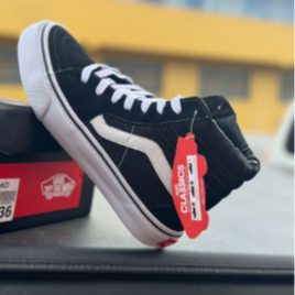 Tenis Botinha Vans Old Skool preto branco clássica cano Alto leve ...