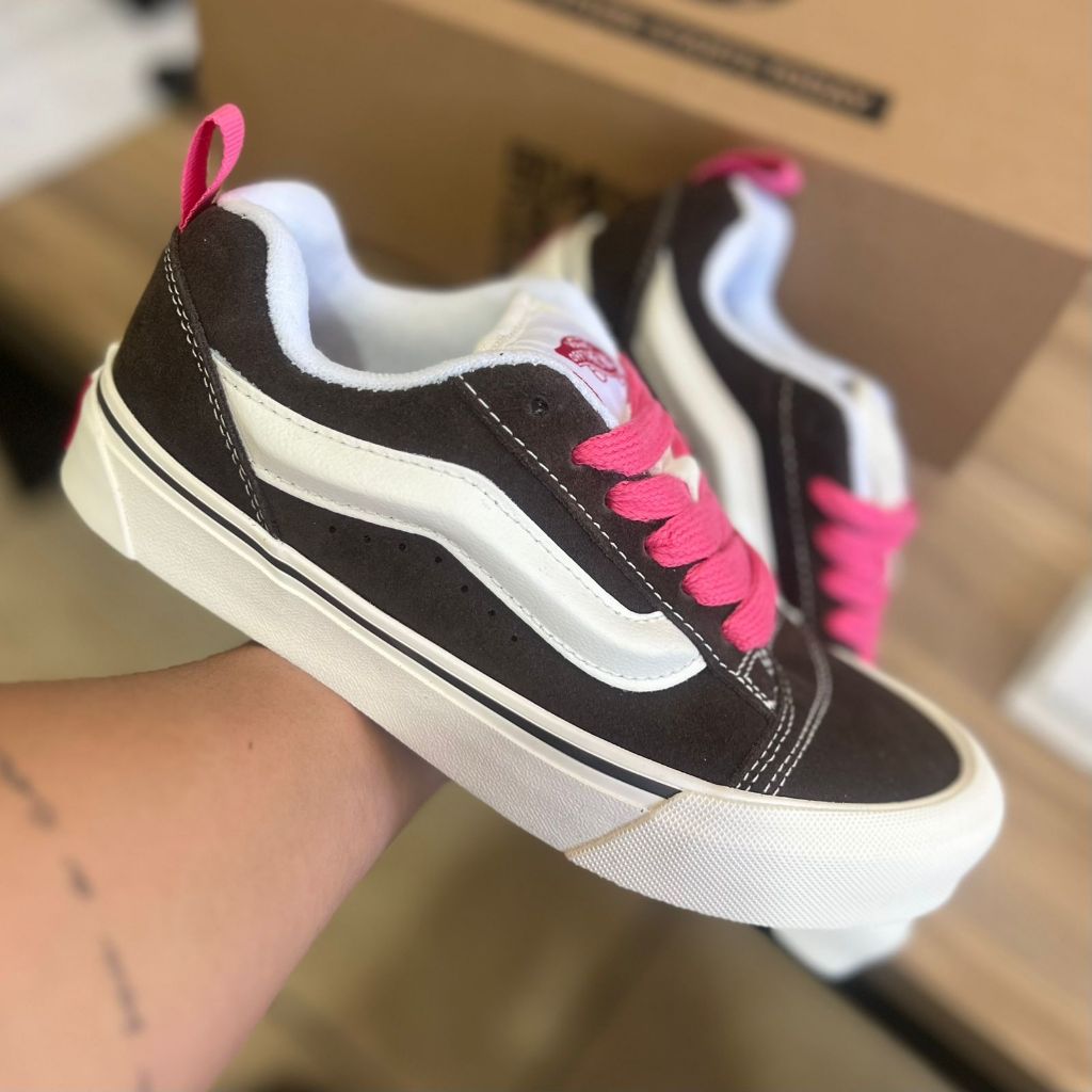 TENIS KNU VANS SKOOL MARROM ROSA PRETO E BRANCO SEASONAL HERO | Shopee ...