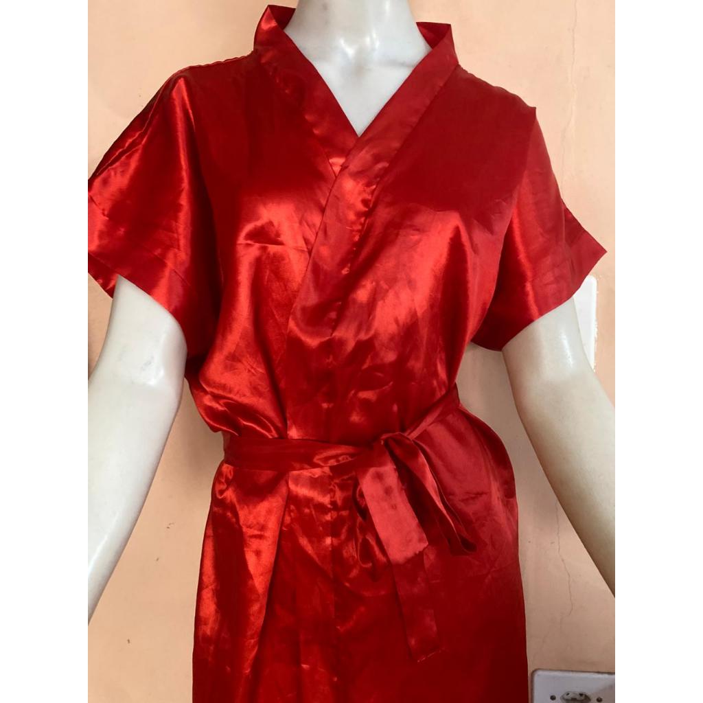Robe no Tecido de Cetim (vermelho) | Shopee Brasil