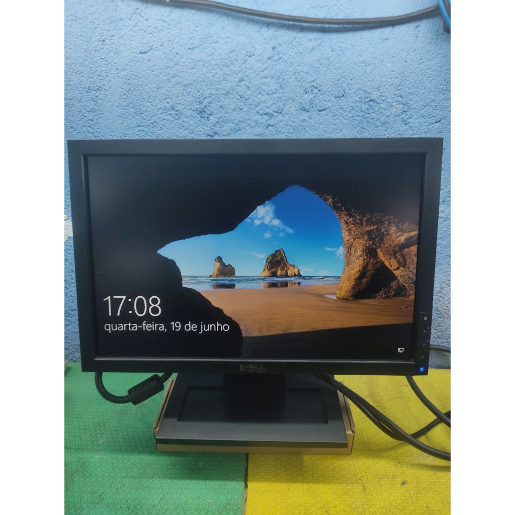 Monitor Dell 17 polegadas Semi novo | Shopee Brasil