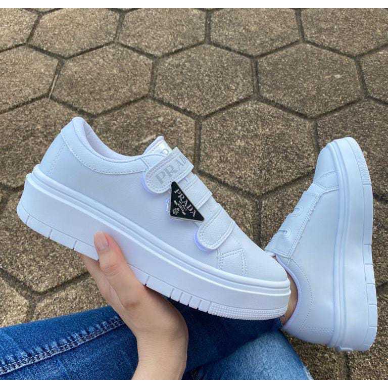 Tênis Velcro Flat | Shopee Brasil