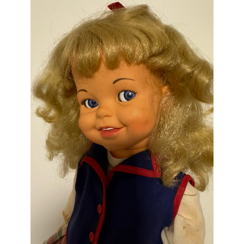 Boneca antiga da Estrela Gui Gui roupa azul e xadrez | Shopee Brasil