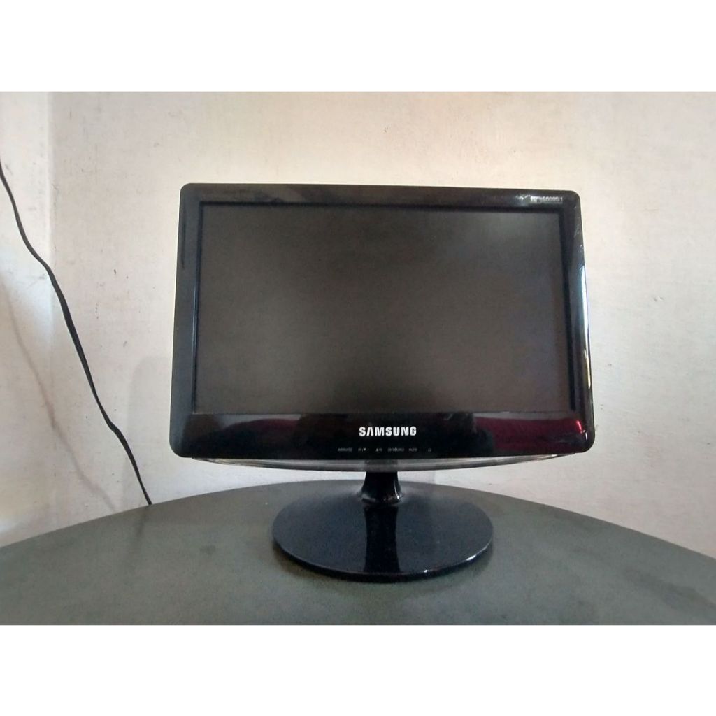 KIT COM 5 MONITORES 16 POLEGADAS | Shopee Brasil