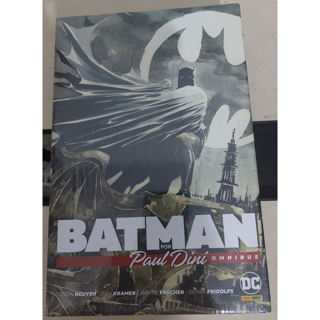 Omnibus Batman por Paul Dini | Shopee Brasil