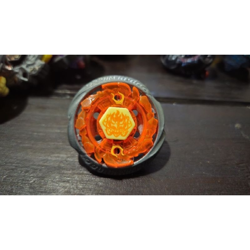 Beyblade Metal Fight TakaraTomy Burn Phoenix | Shopee Brasil
