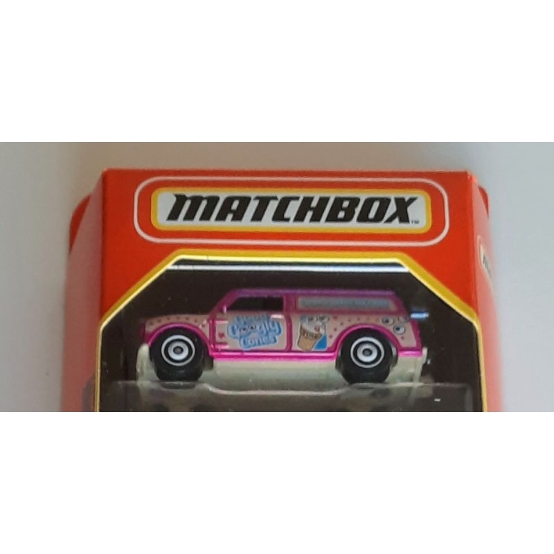 MATCHBOX - MBX RETRO - AUSTIN MINI VAN | Shopee Brasil