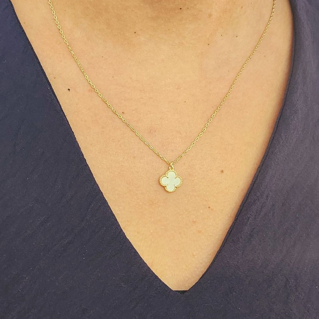 Colar Inspiração Van Cleef Folheado a Ouro 18k | Shopee Brasil